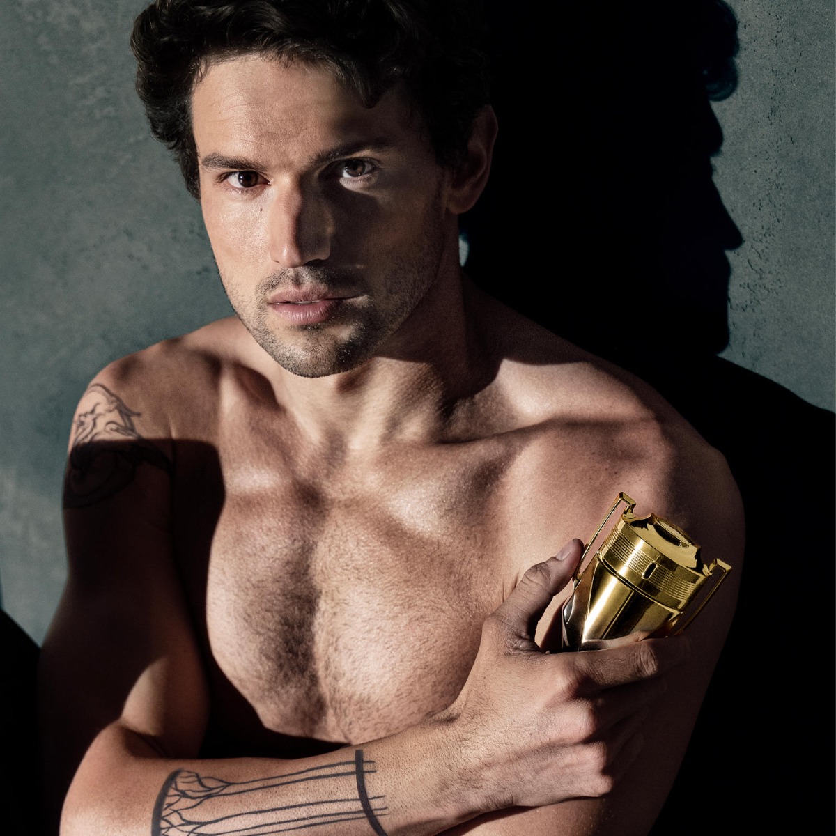 Parfumerie - INVICTUS ELIXIR PARFUM INTENSE 100ML